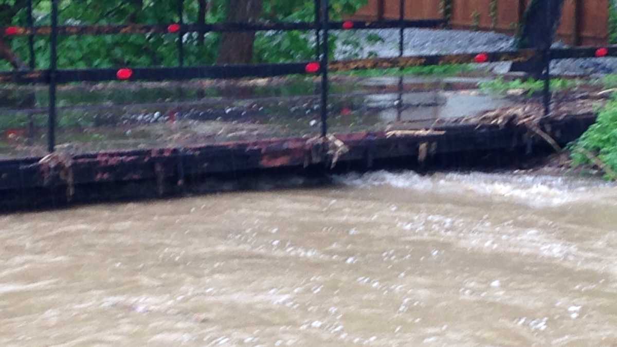 News 8 crews flooding photos