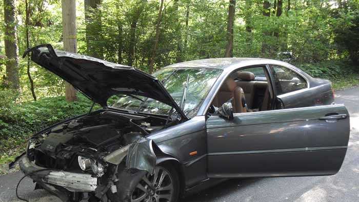 Photos: BMW crash scene