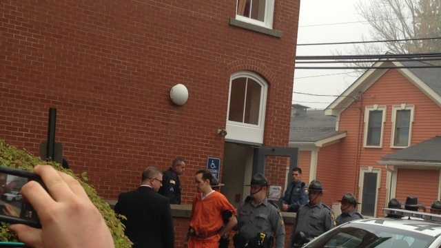 Photos of Eric Frein's capture