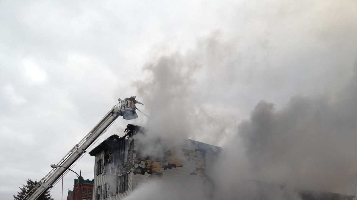 Photos: Crews fight apartment building fire in Steelton