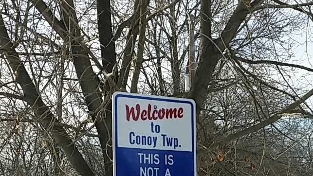 Officials erect 'not a gun free zone' signs in township