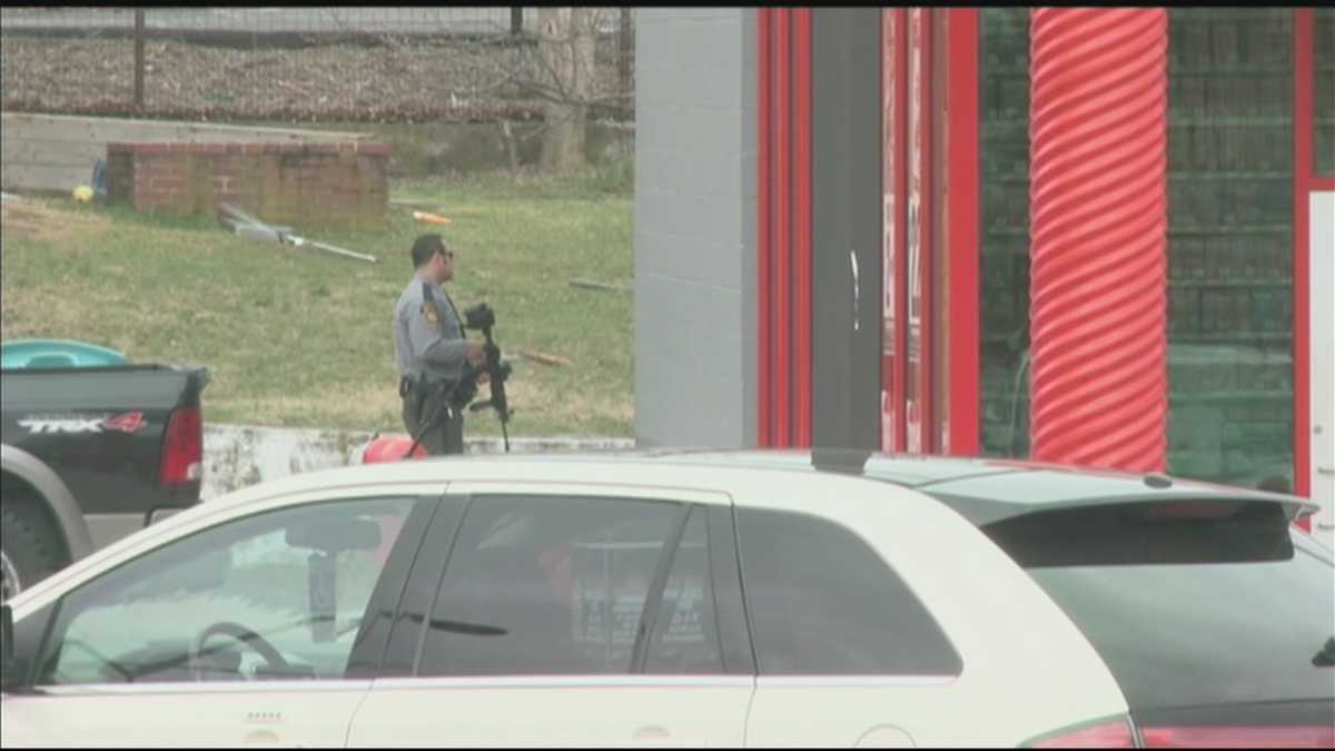 Police standoff in Chambersburg ends peacefully; man in custody Police standoff in Chambersburg ends peacefully; man in custody