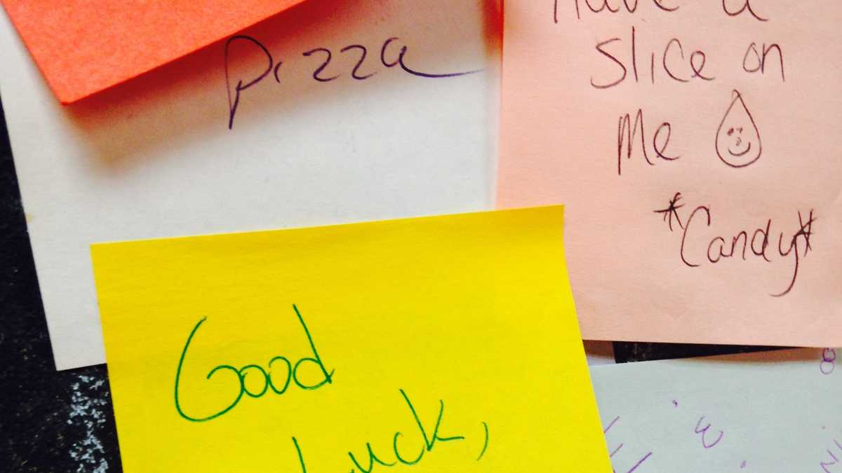 Photos: 10 positive Post-It notes as seen during papal visit weekend