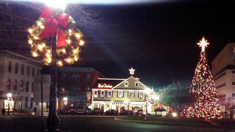 PHOTOS: Christmas in Gettysburg!