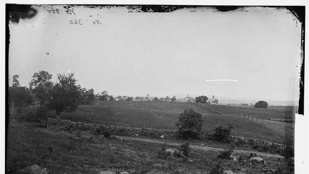 Crossroads of history -- the momentous places of the Gettysburg Battlefield