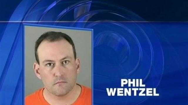 Sheriff's deputy accused of producing child porn resigns