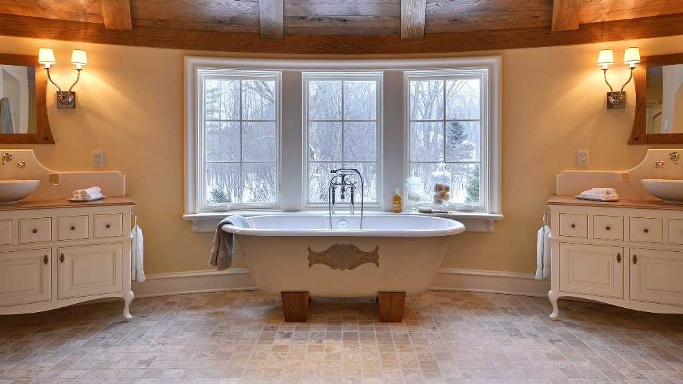 Take a look inside this Fox Point manor home