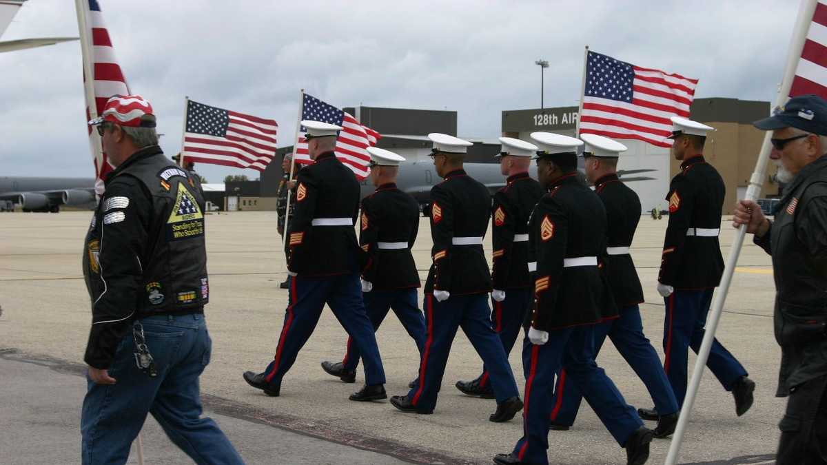 Images: Fallen Marine returns home to Wisconsin