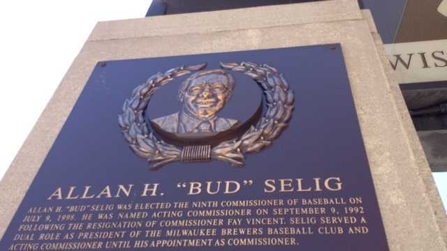 Images: Wisconsin's Athletic Walk of Fame