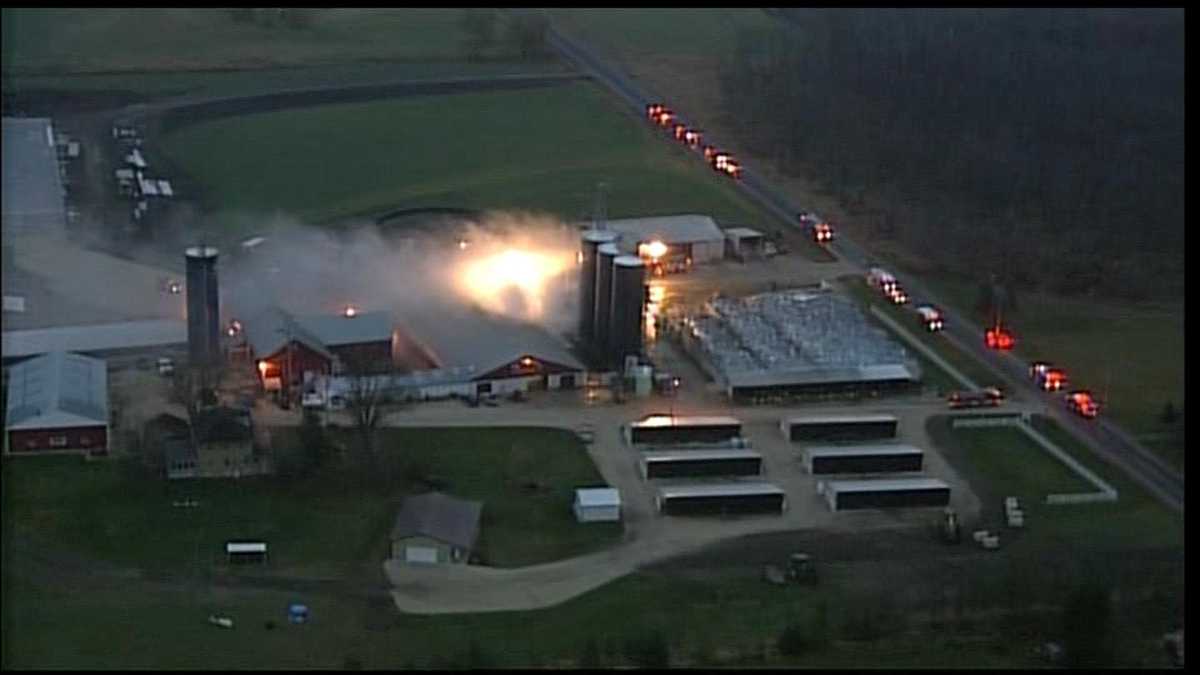 Photos: Fire at Roden Farm