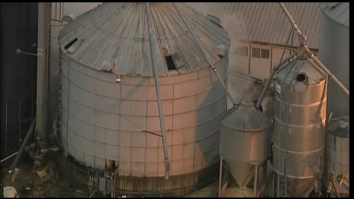 Photos: Fire at Roden Farm