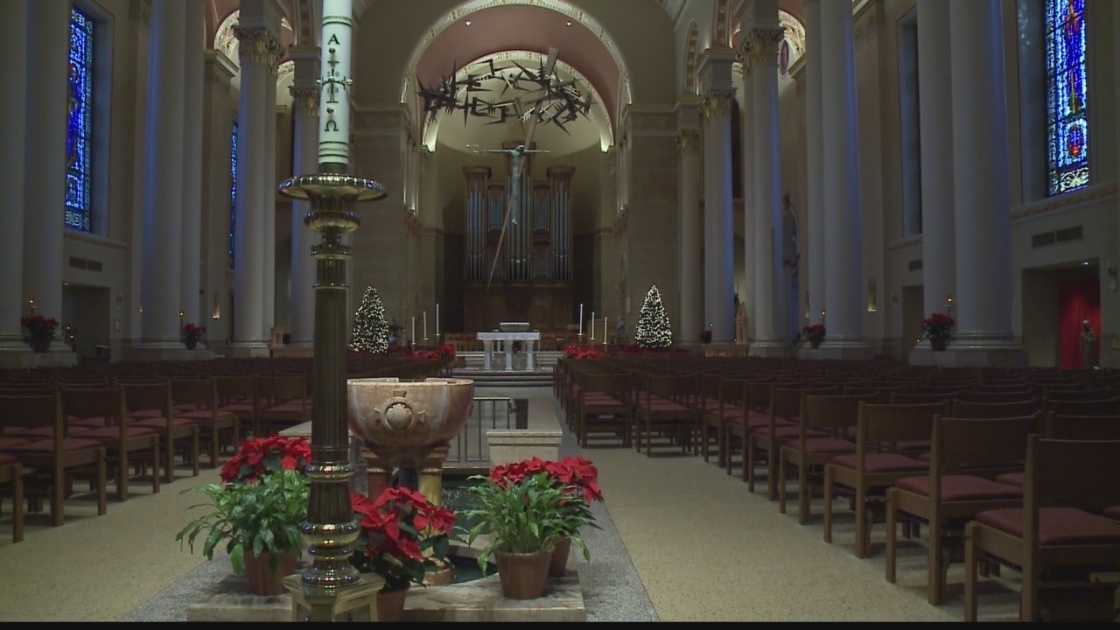 WISN 12 to show Milwaukee midnight Mass on Christmas