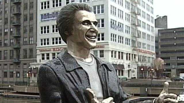 'The Fonz' checks out 'The Fonz'