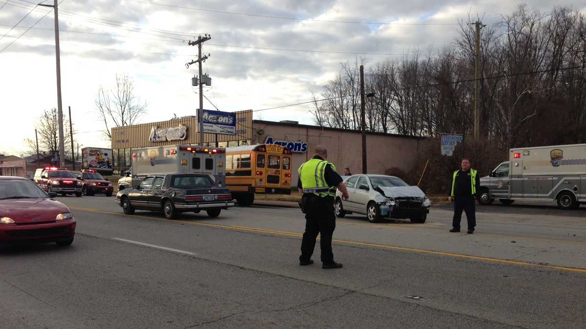 No students injured in JCPS bus crash