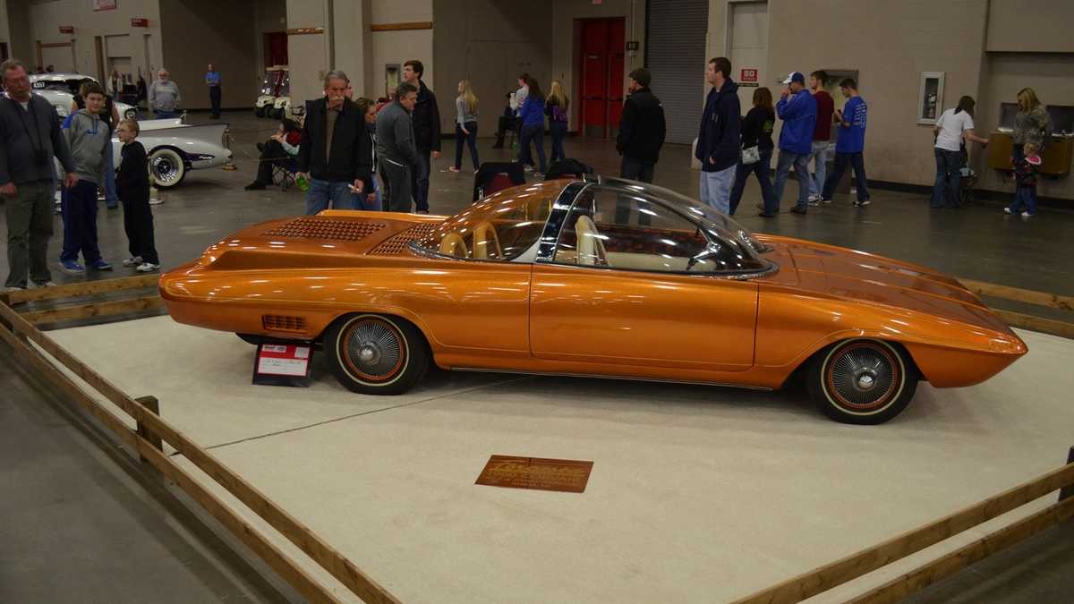Images: 2013 Carl Casper's Custom Auto Show