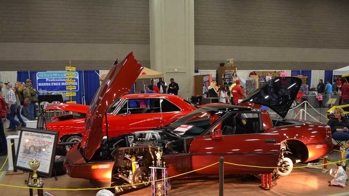 Images: 2013 Carl Casper's Custom Auto Show