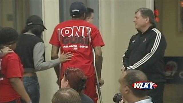 Images: Kevin Ware's injury