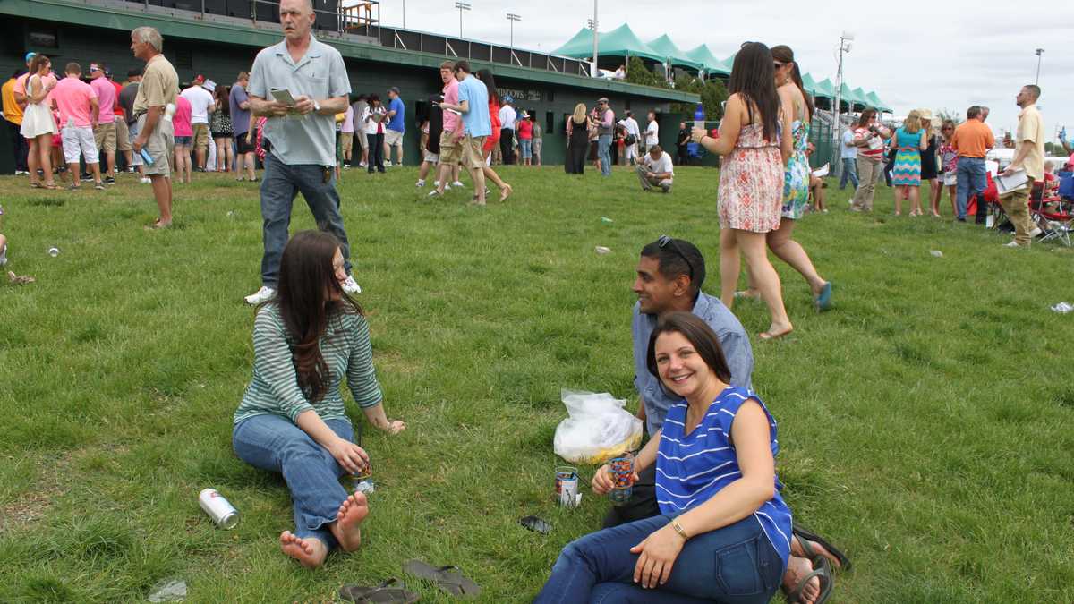 Infield fun on Oaks Day 2013