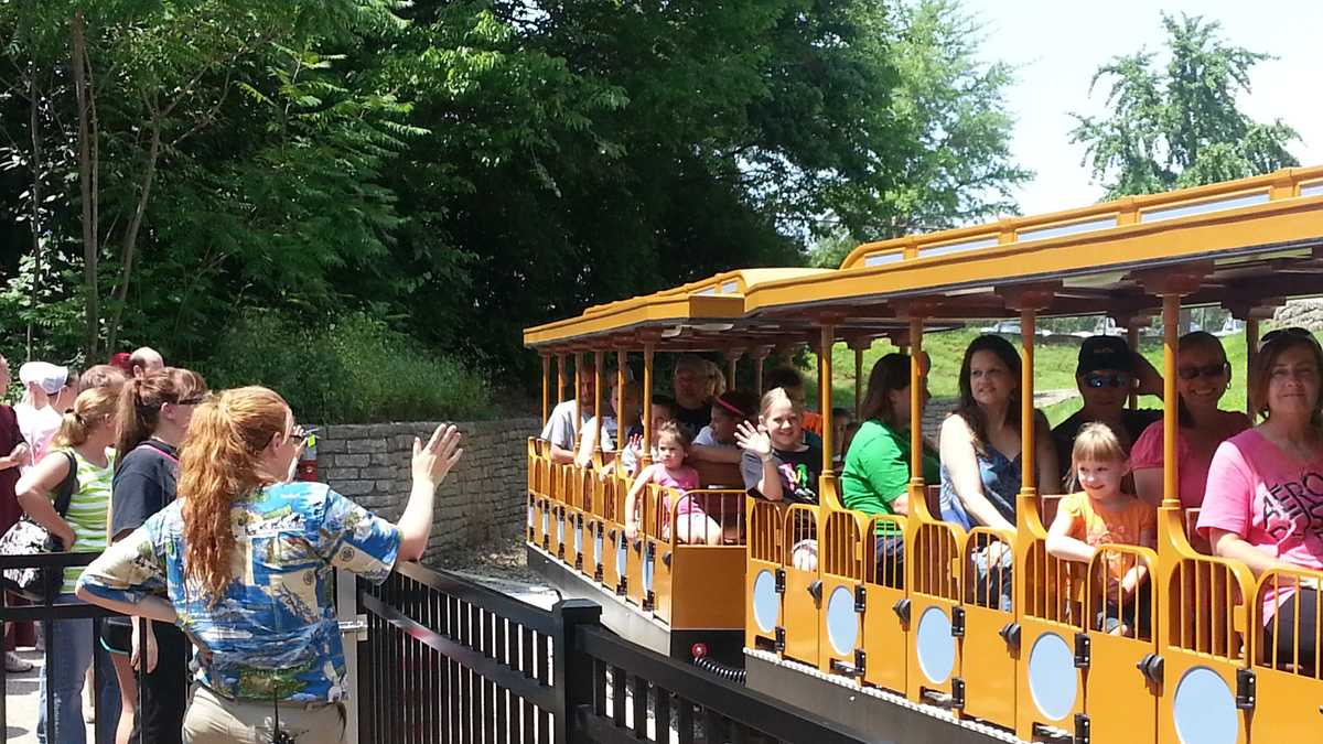 Louisville Zoo reopens train ride 4 years after crash