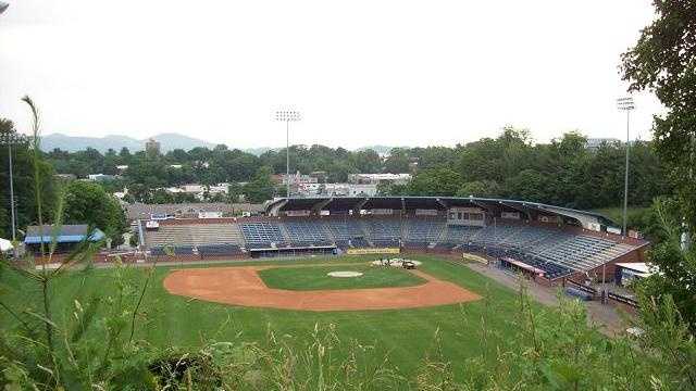 10 Best Minor League Ballparks
