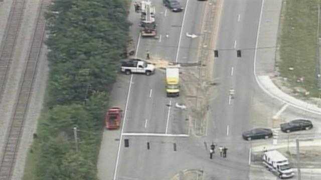 Images: Serious crash on LaGrange Road at Gene Snyder