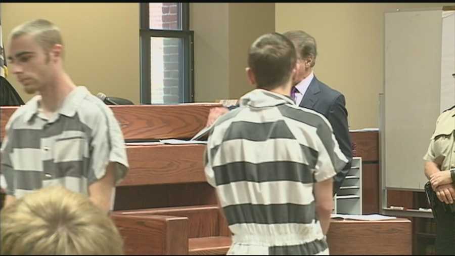 8 alleged Oldham County gang members appear in court