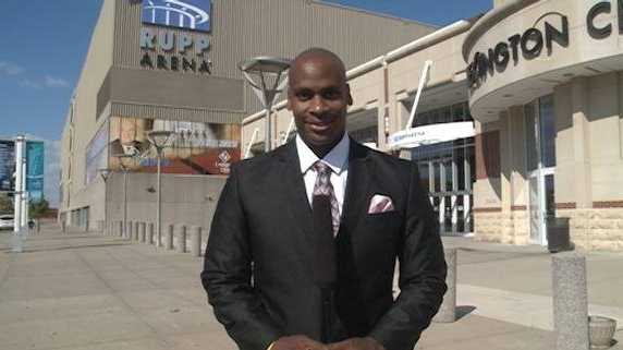 Images: Connect with WLKY's Derek Forrest