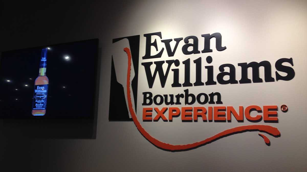 Evan Williams Bourbon Experience holds grand opening