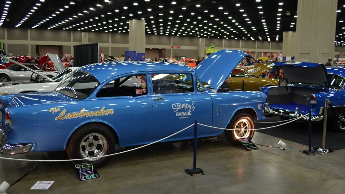 Images: 2014 Carl Casper Custom Car Show