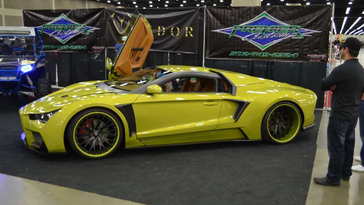 Images: 2014 Carl Casper Custom Car Show