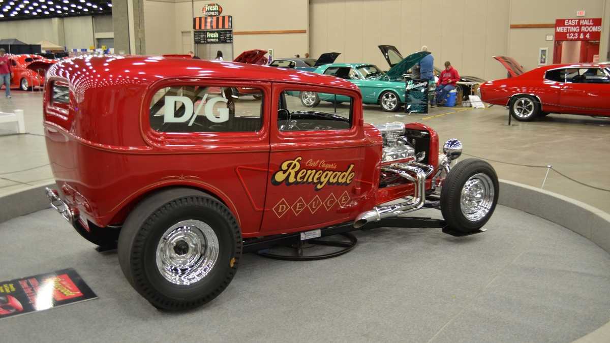 Images: 2014 Carl Casper Custom Car Show