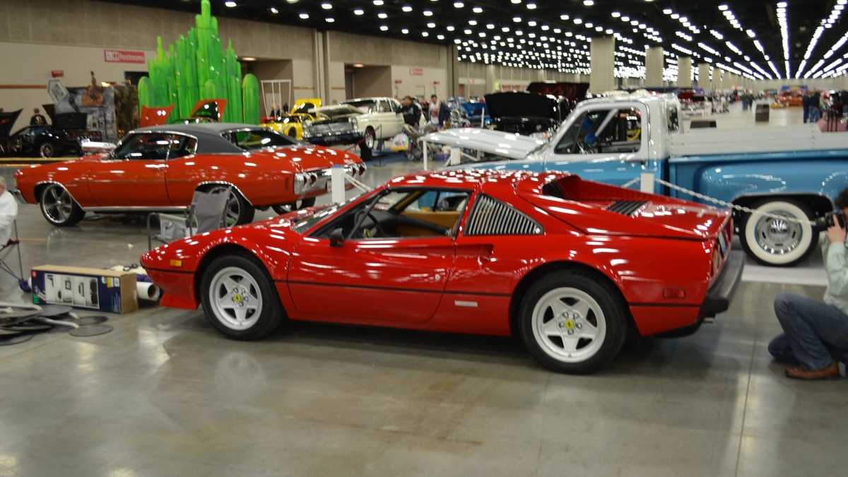 Images: 2014 Carl Casper Custom Car Show