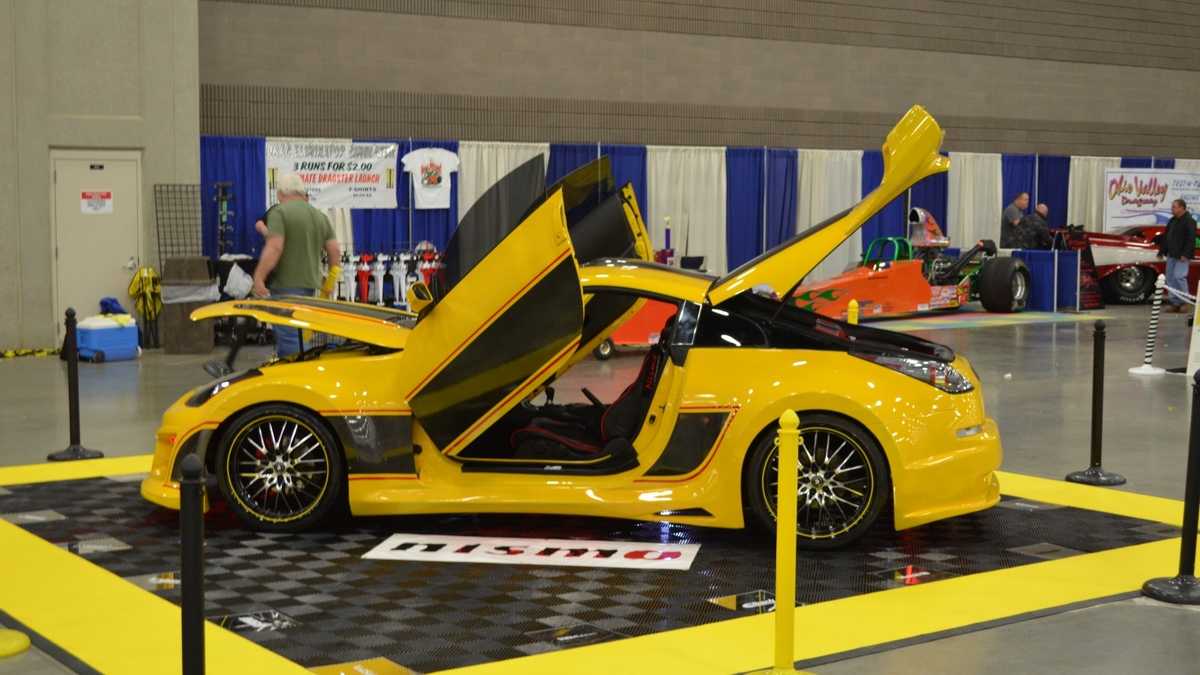 Images: 2014 Carl Casper Custom Car Show