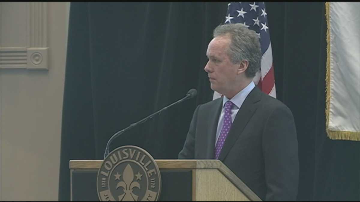 Mayor Fischer to testify for local option sales tax
