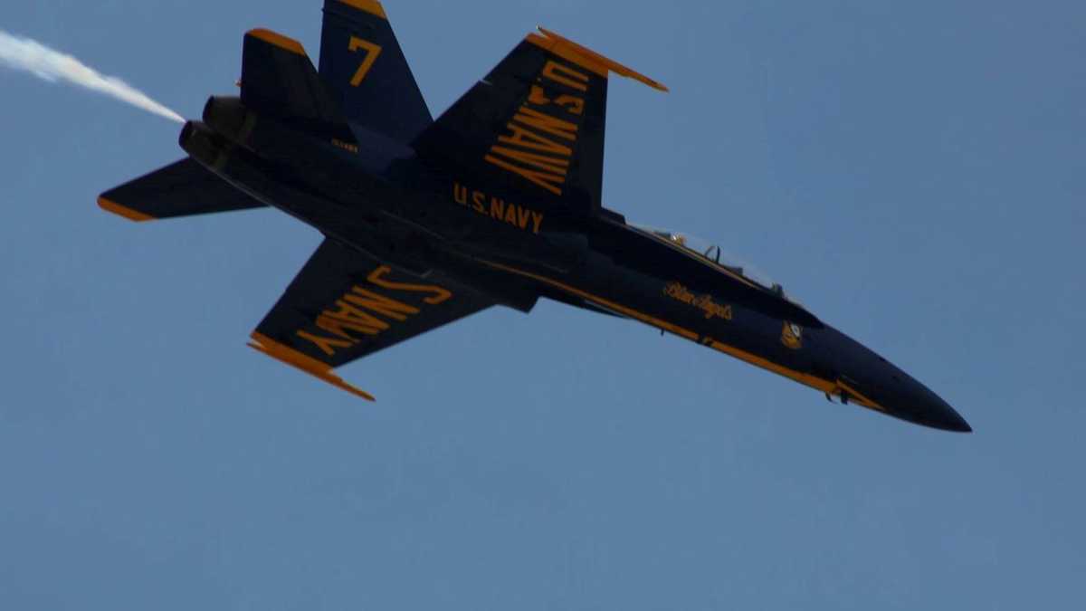 Images: Blue Angels, F-22 pilots practice for Thunder