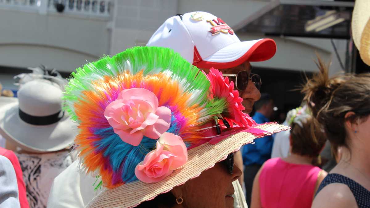 Images: Afternoon at Kentucky Derby 140