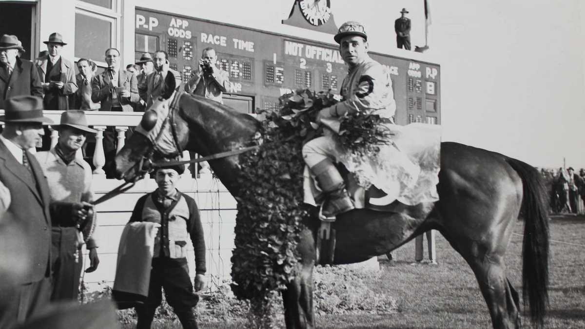 Images: Triple Crown winners