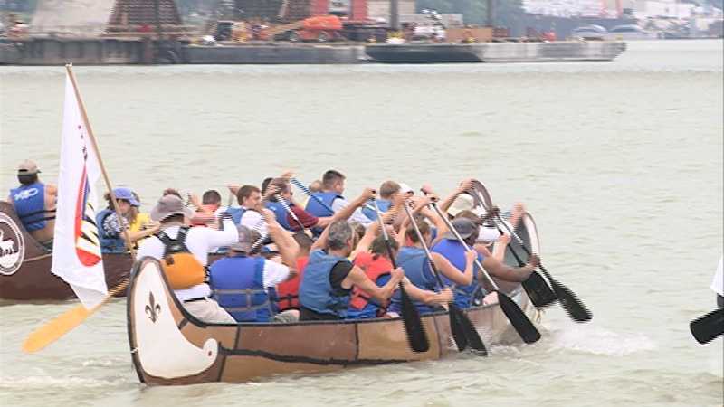 Teams paddle to raise money for Dare To Care