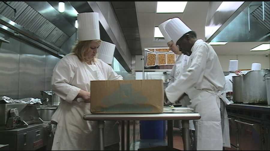Sullivan chef shares story of hope, helps give back to homeless