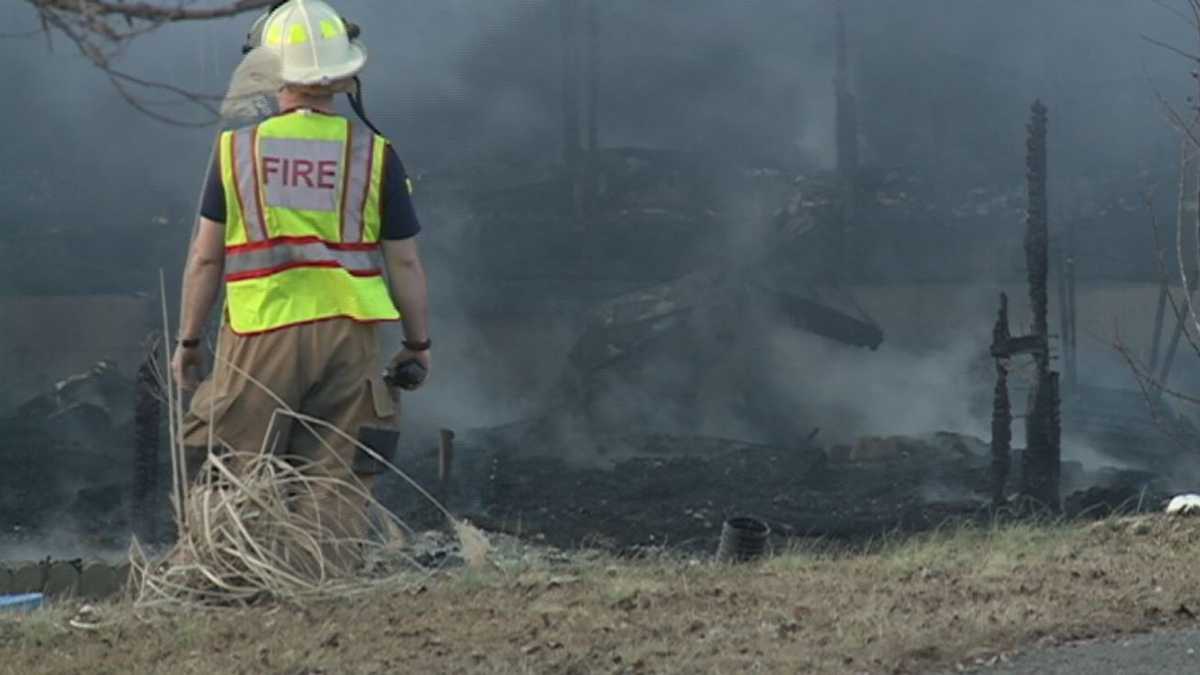 5-year-old Radcliff girl credited with saving family from fire
