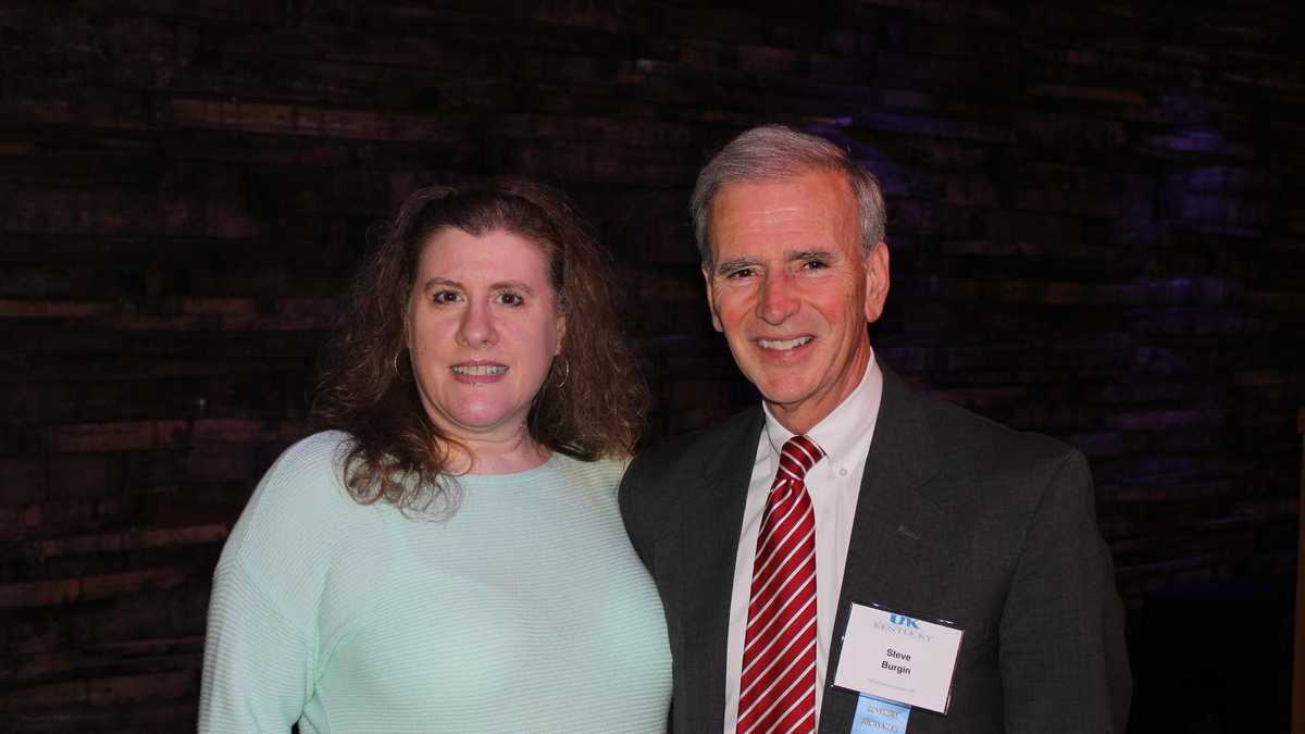 Images: WLKY Steve Burgin inducted into Kentucky Journalism Hall of Fame