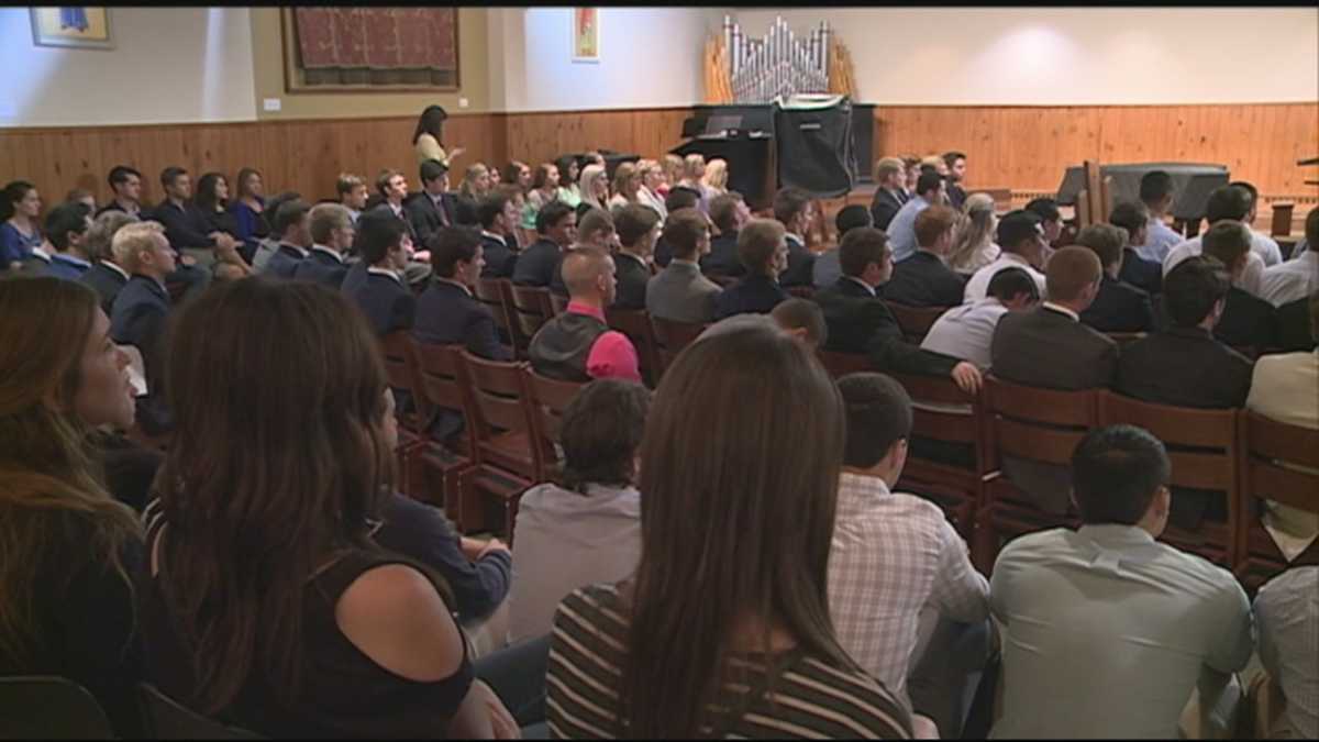 Friends, family hold vigil for UK student who was fatally shot Friends, family hold vigil for UK student who was fatally shot