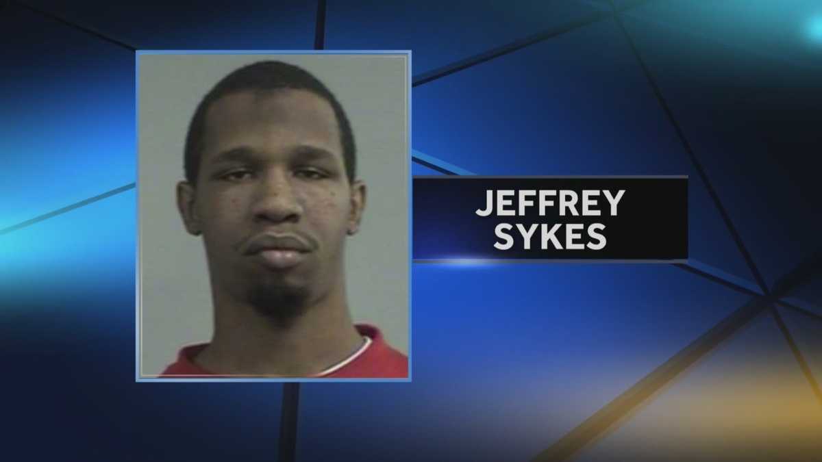 Police arrest robbery suspect after 2-hour search