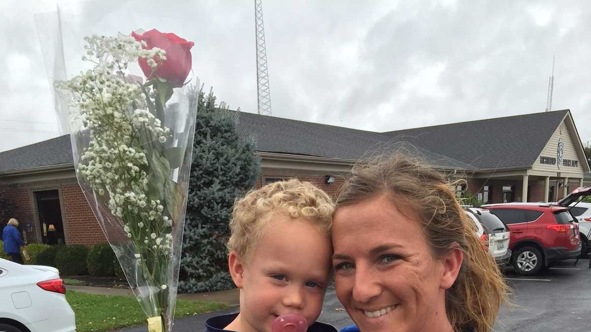 Images: Community rallies to support Officer Daniel Ellis