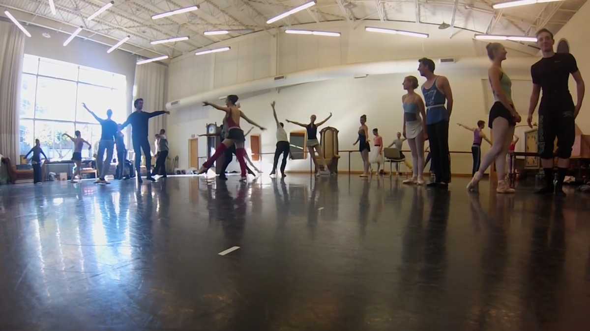 Behind-the-scenes of 'The Nutcracker'