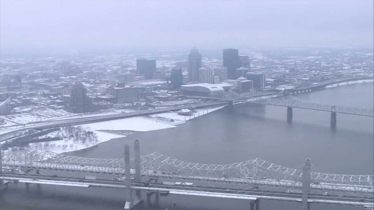 Snow photos: Jan. 20, 2016 around Louisville