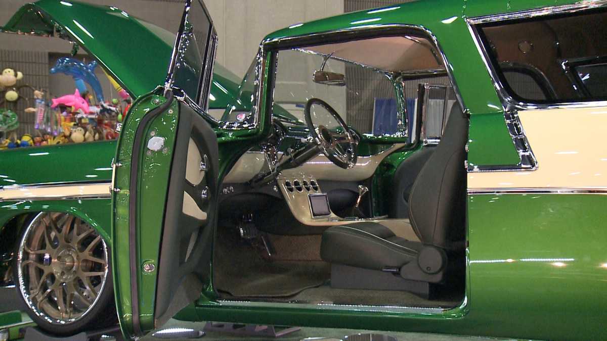 IMAGES: 53rd Annual Carl Casper Custom Auto Show
