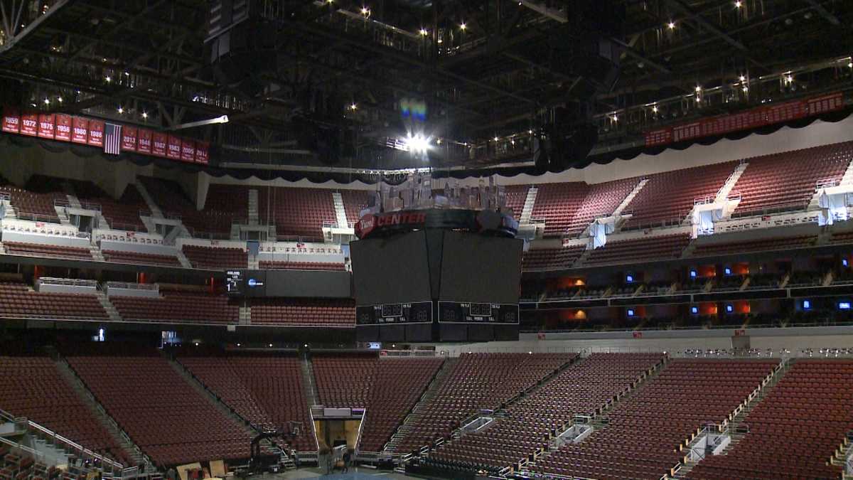 IMAGES: NCAA floor installed at KFC Yum! Center