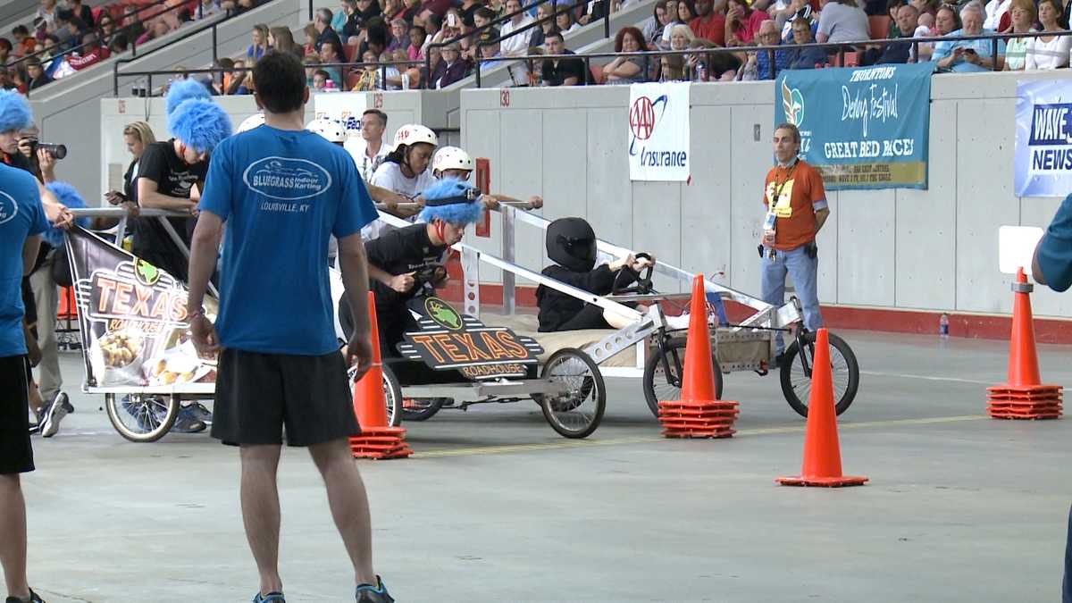Photos: 2016 Great Bed Races