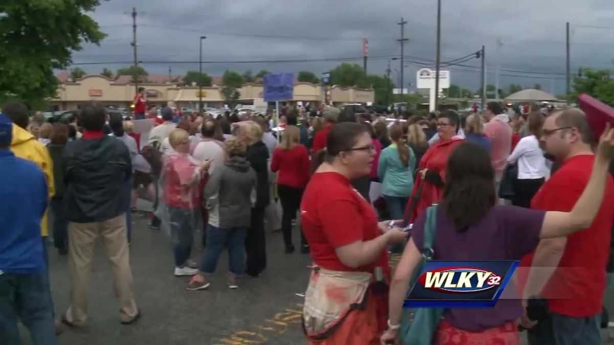 JCPS employees protest salary freeze: 'We will be heard'